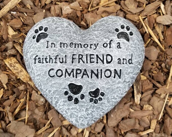 In Memory of a Faithful Friend Heart Stone - Etsy