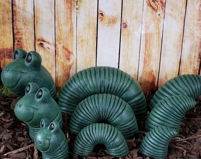 Family of 3 Whimsical Garden Worms, Fairy Garden Decor, Garden Art ...