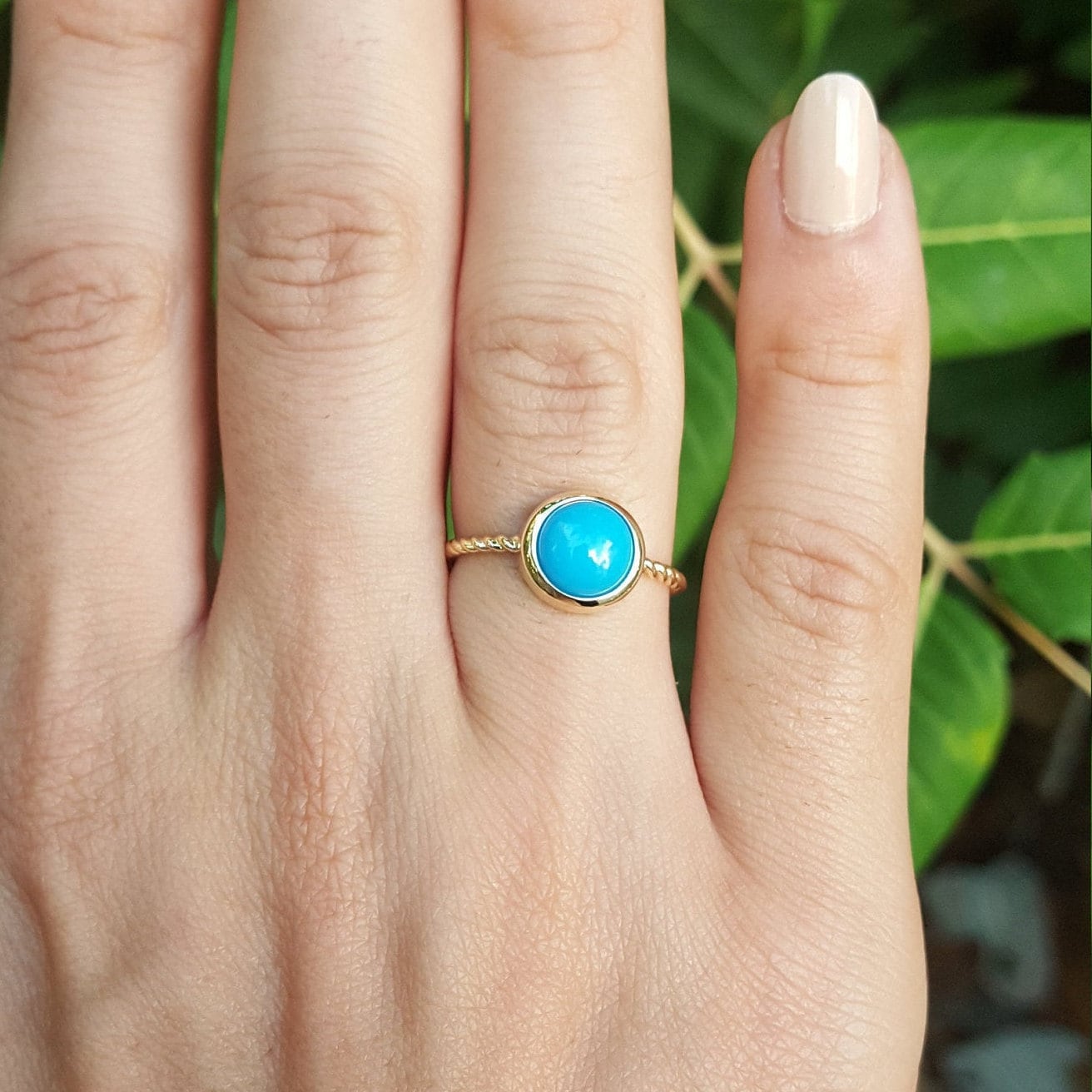 Round Sleeping Beauty Turquoise Ring – Vintage Turquoise Bezel ...