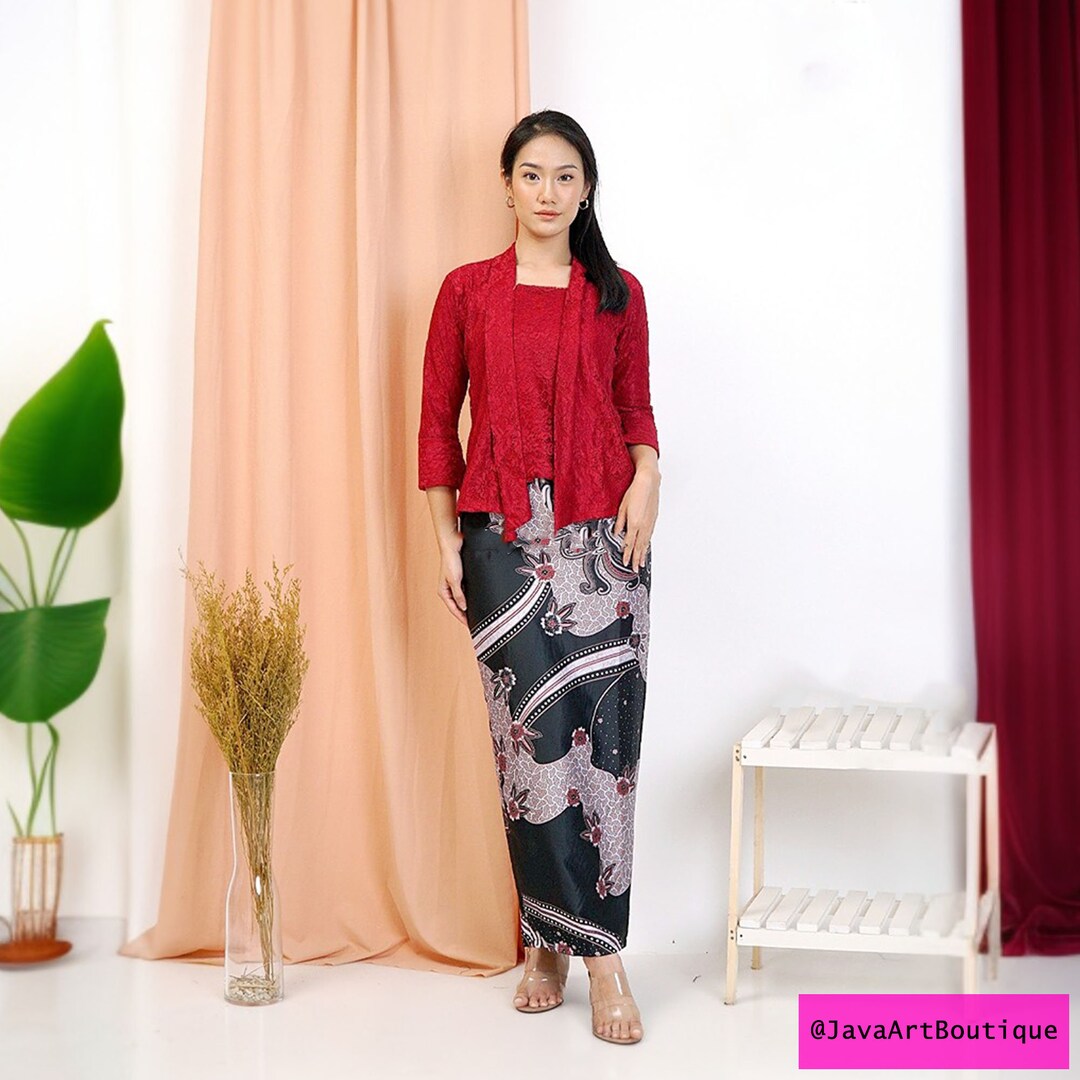 Modern Kutubaru Lace Kebaya Set Complete Outfit With Skirt,kebaya Dress ...