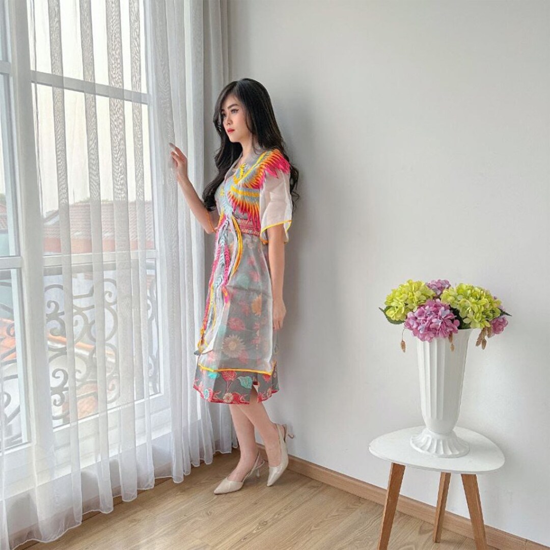 Akira Dress Elegant and Modern Batik Dress for Any - Etsy