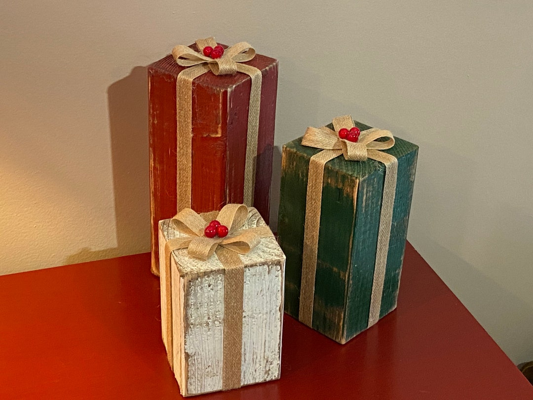 Rustic Wood Christmas Presents/décor - Etsy