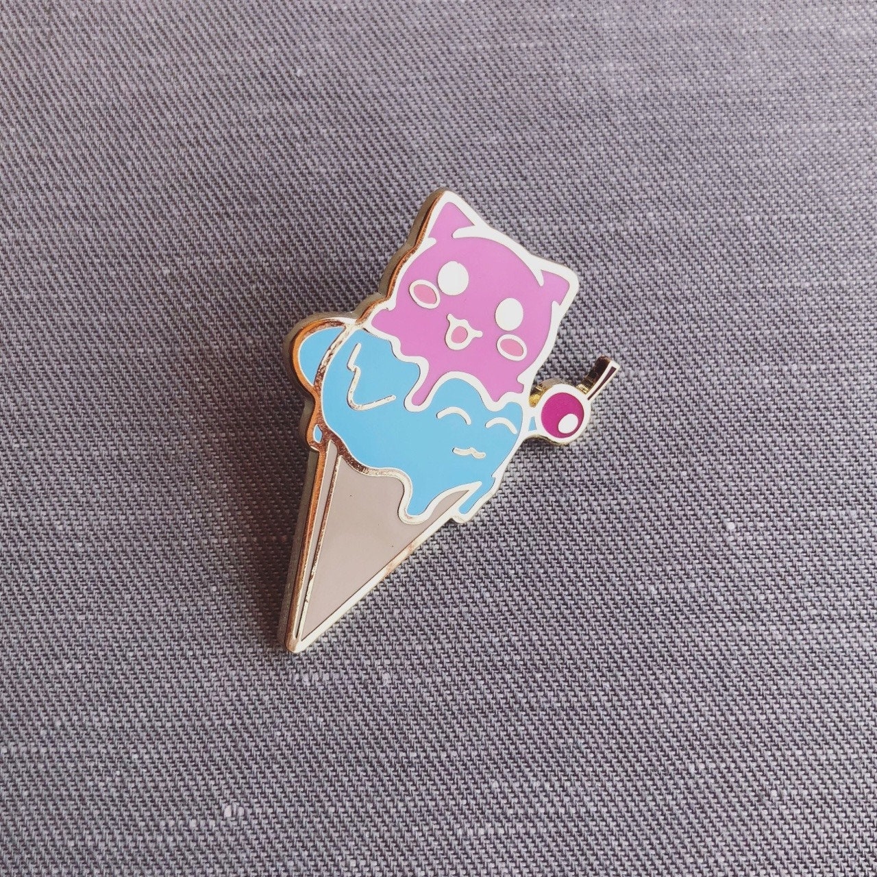 GEM GOO - Cat Cone - Collectable Pin - Etsy