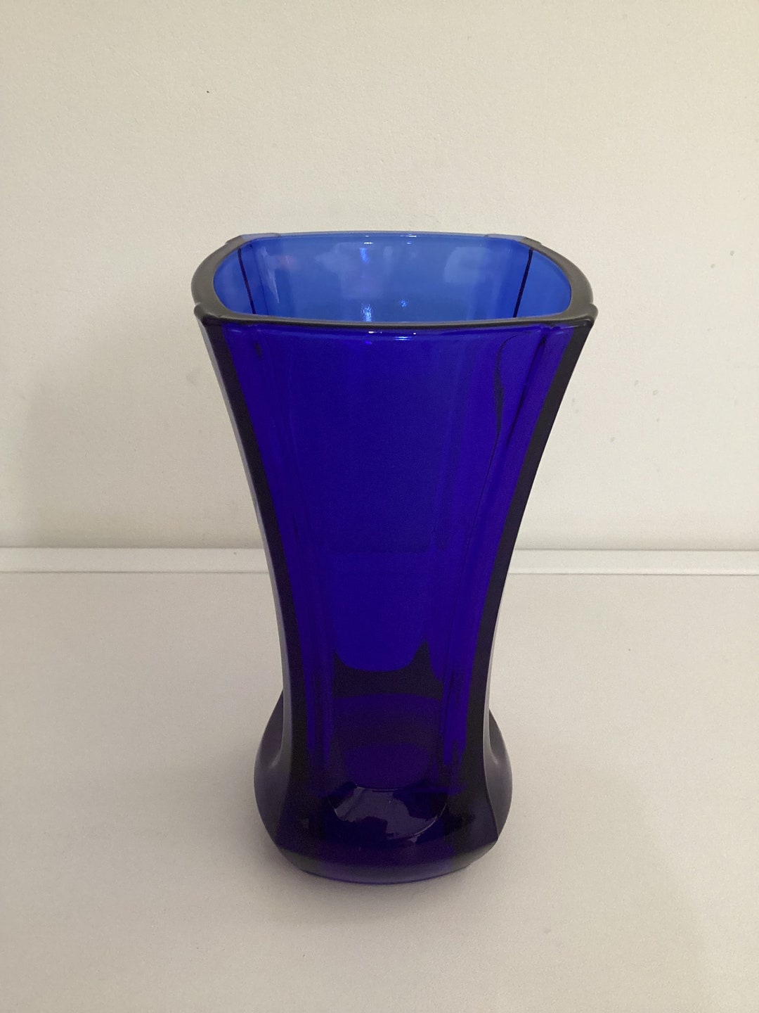 Luminarc French Vintage, Cobalt Blue Posy Vase, Beautiful Shape, 1970's ...