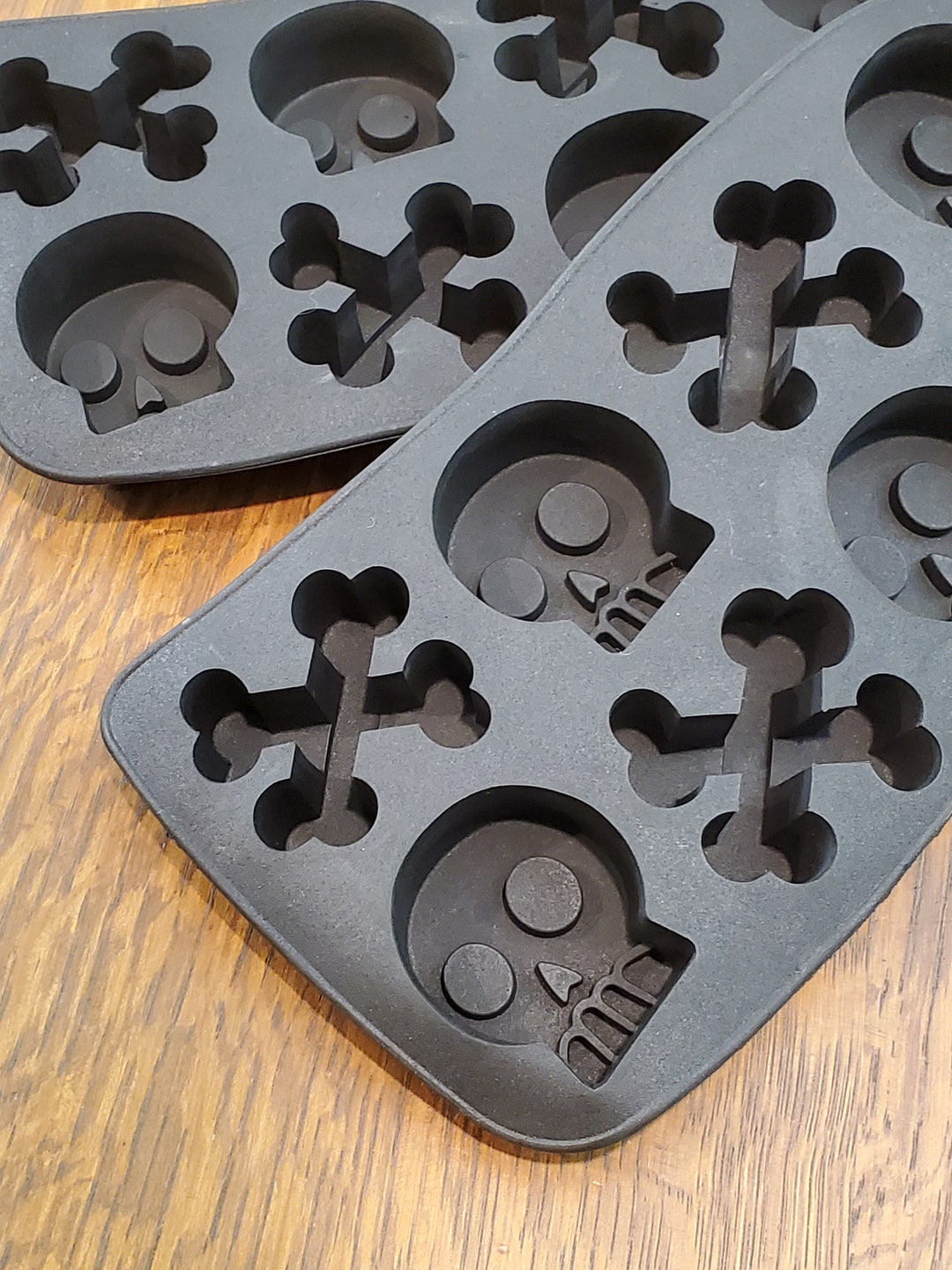 Set of Two Silicone Skull and Bones Ice Cube Trays - Etsy