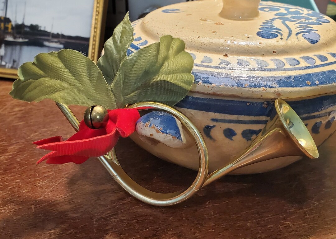 Golden Christmas Horn Ornament With Leaves, Bell, and Red Ribbon - Etsy