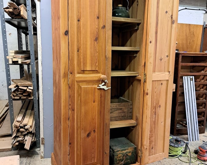 Vintage Linen Cupboard. Kitchen Larder, Pantry, Rustic Pine. - Etsy UK