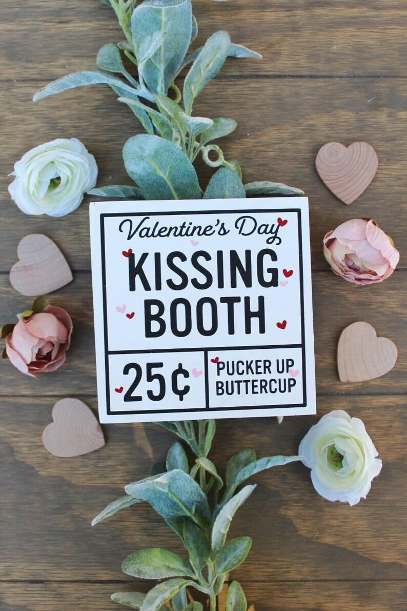 Kissing Booth Signs Farmhouse Wood Sign Valentine's Day - Etsy