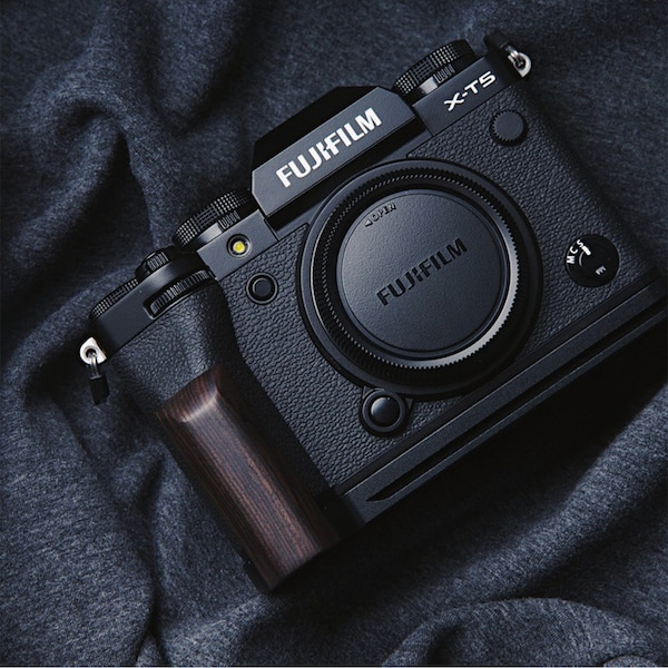 X T5 Brown Case - Etsy