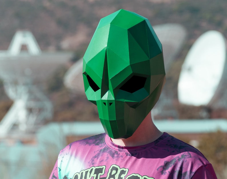 Alien Mask | DIY Paper Mask, Printable Template, Papercraft, 3D Mask ...
