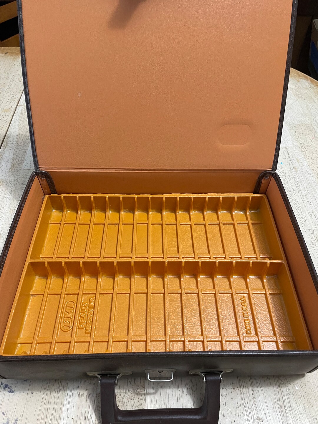 Vintage BMI 30 Cassette Tape Briefcase Carrying Case Holder Faux Brown ...