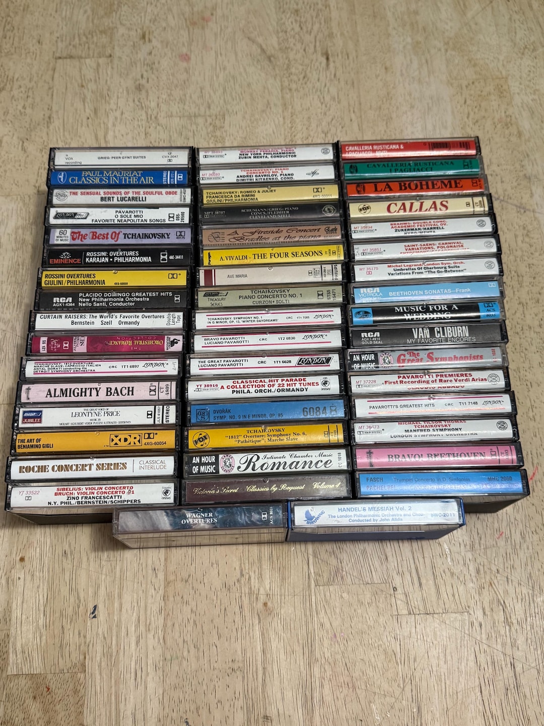 Lot of 50 Classical Music Cassette Tapes Beethoven Rossini Tchaikovsky ...
