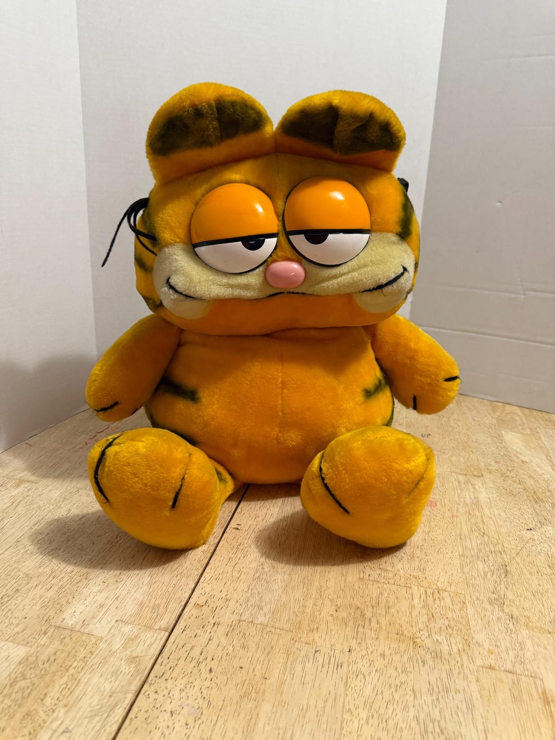 Vintage Giant Huge Jumbo Garfield 1981 Dakin Plush 22” Sitting 28 ...