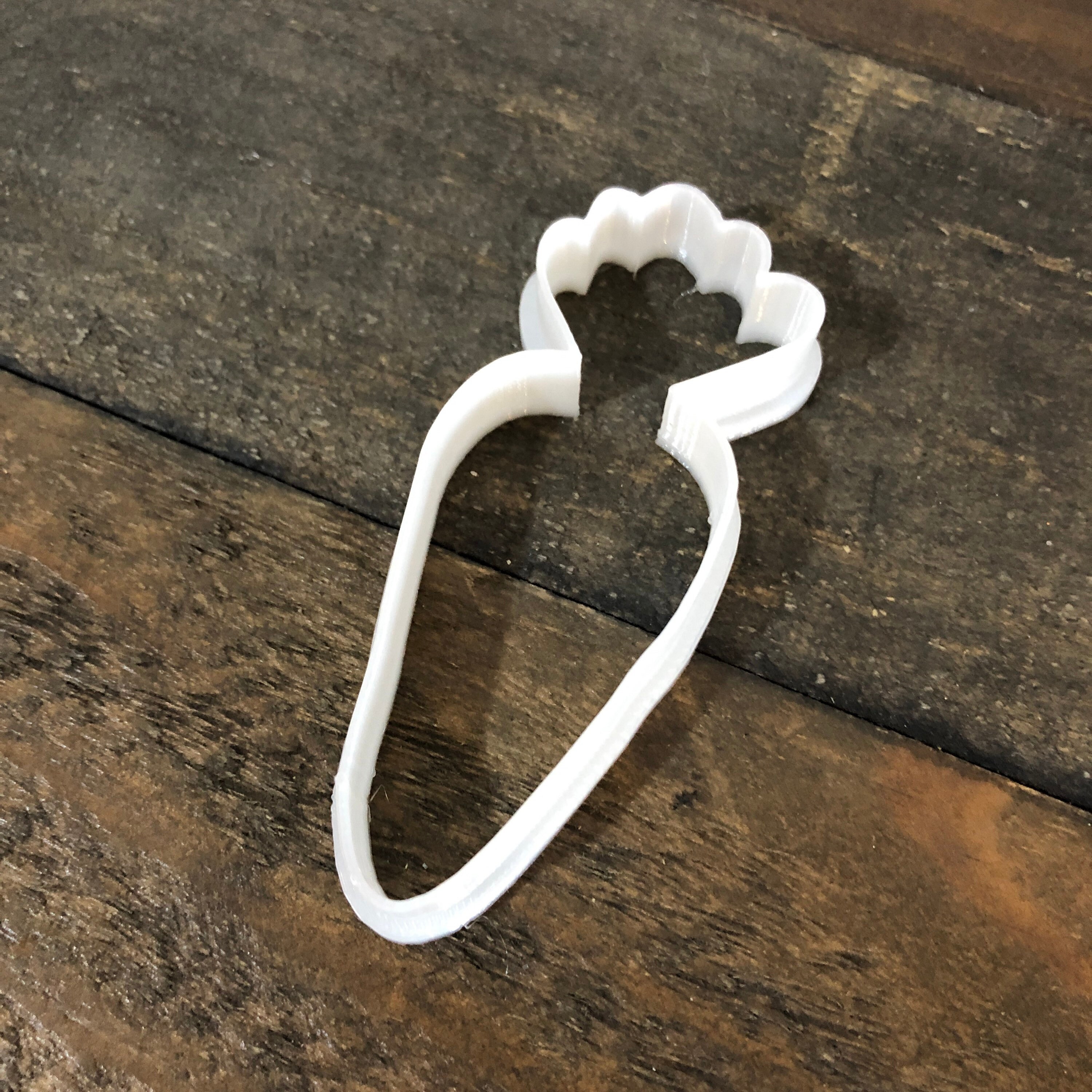 Easter Carrot Cookie Cutter | Custom Made Cookie & Fondant Cutters - 3D ...