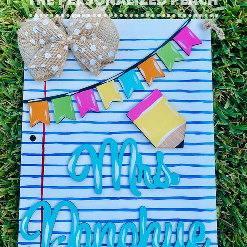 Welcome Back to School Round Door Hanger/ Teacher Door Hanger - Etsy