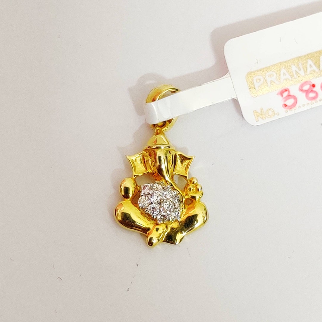 Lord Ganesha Diamond Pendant, With Chain - Wealth & Prosperity ...