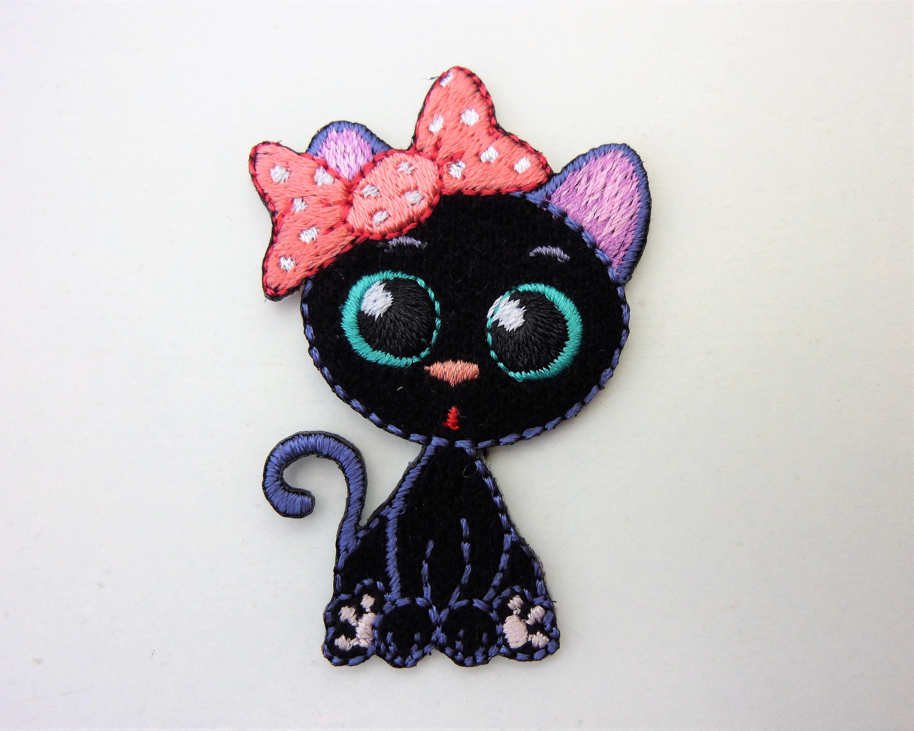 Cute Cat Patches With Big Eyes Embroidered Iron on Patches | Etsy