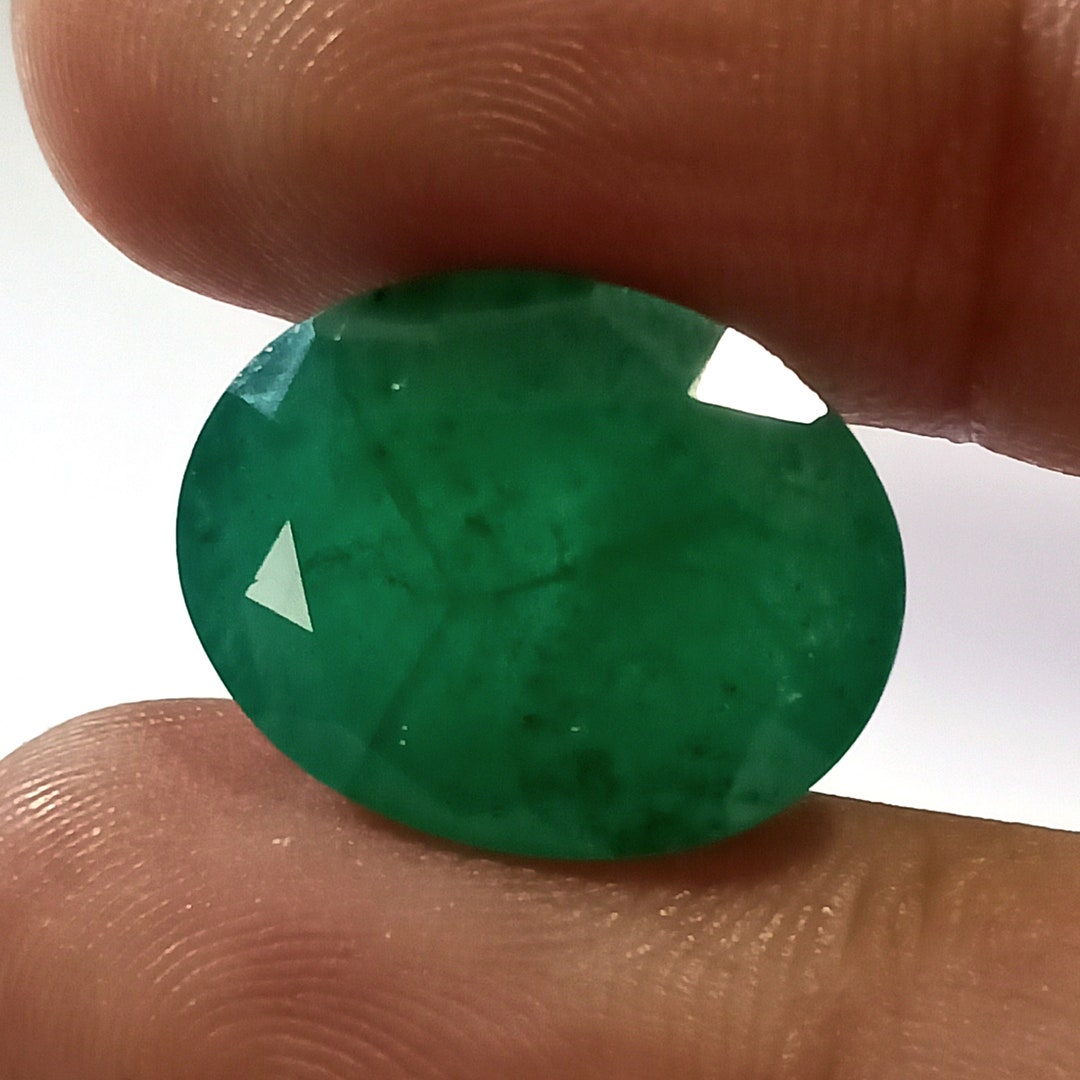 Extra Large, Emerald Oval, Emerald, 20 Carat Face Up, 18.70 Carat ...