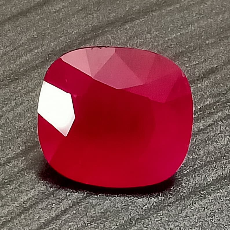 Deep Red Ruby, Certified Ruby Myanmar ,3.27 Cts., Burmese Ruby ,burma ...