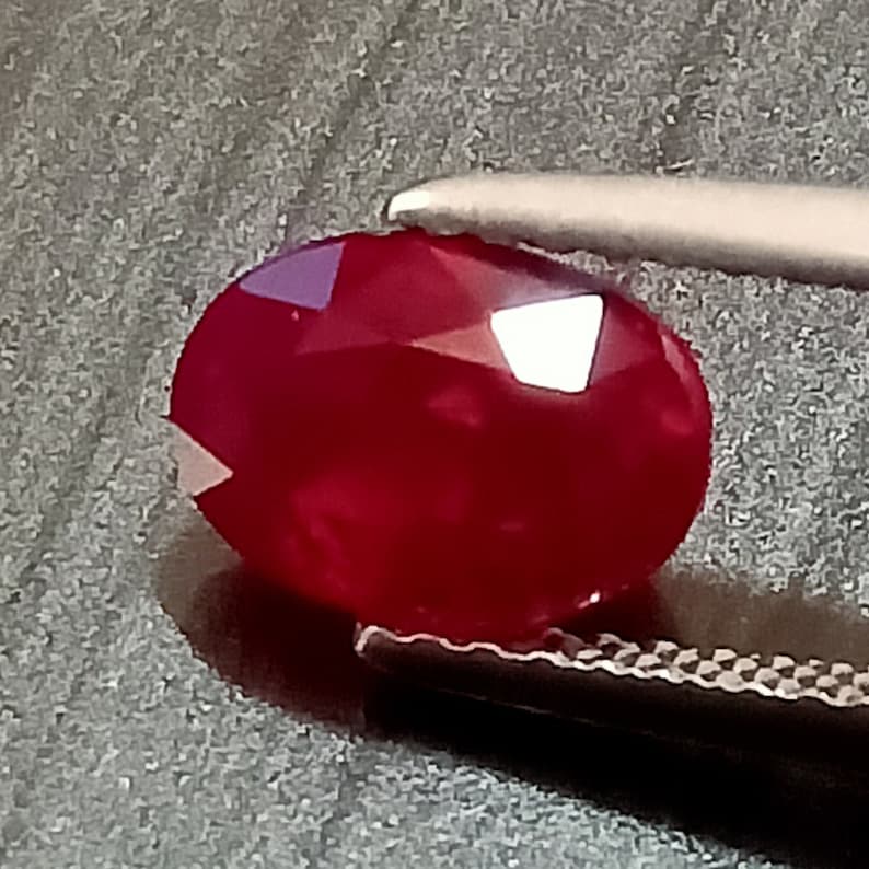 Old Burma Ruby, Pigeon Blood, Old Cut Ruby, 2.01 Cts., Oval Ruby ...