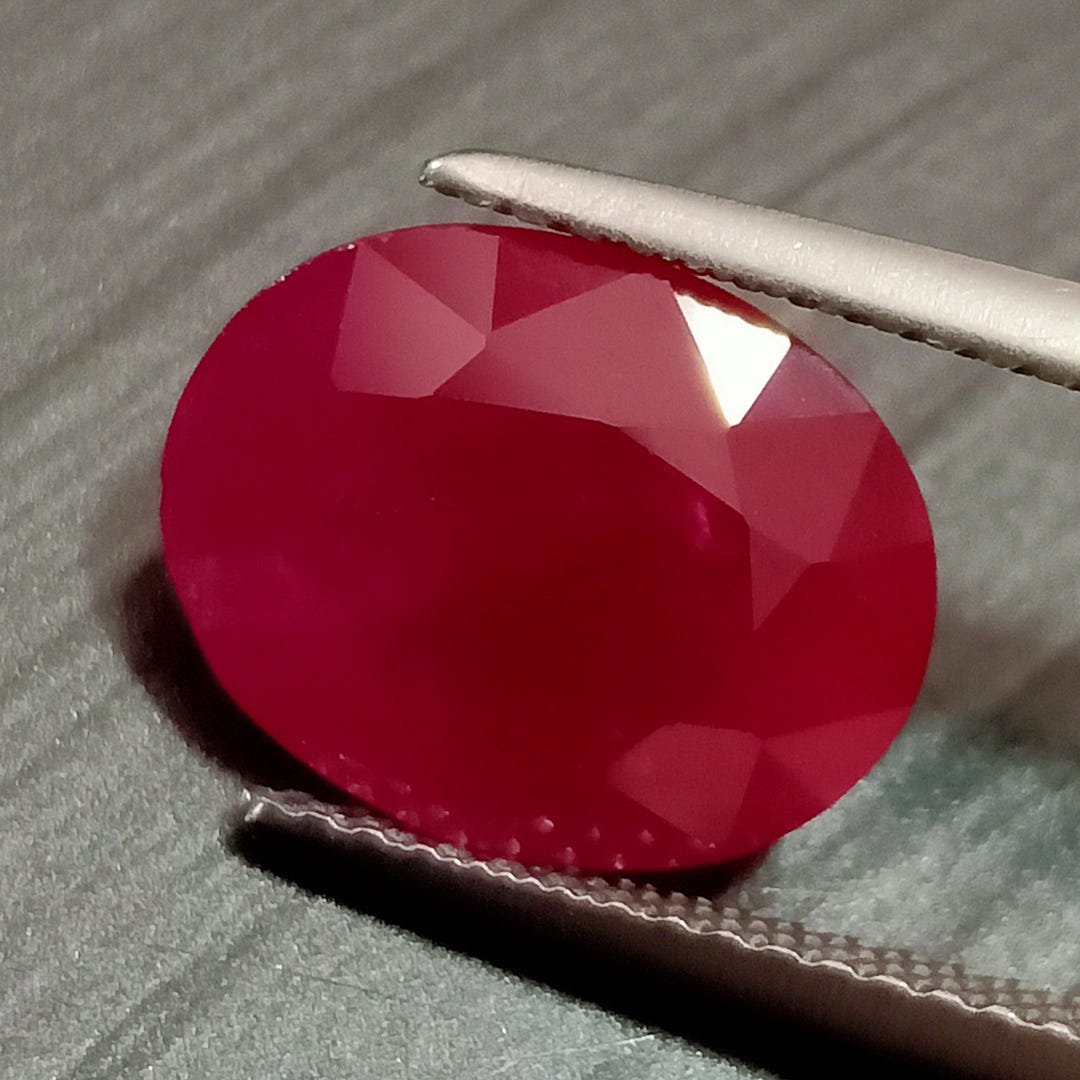 Red Ruby Myanmar, 4.38 Cts, Ruby, Burmese Ruby, Burma Ruby, Pigeon ...