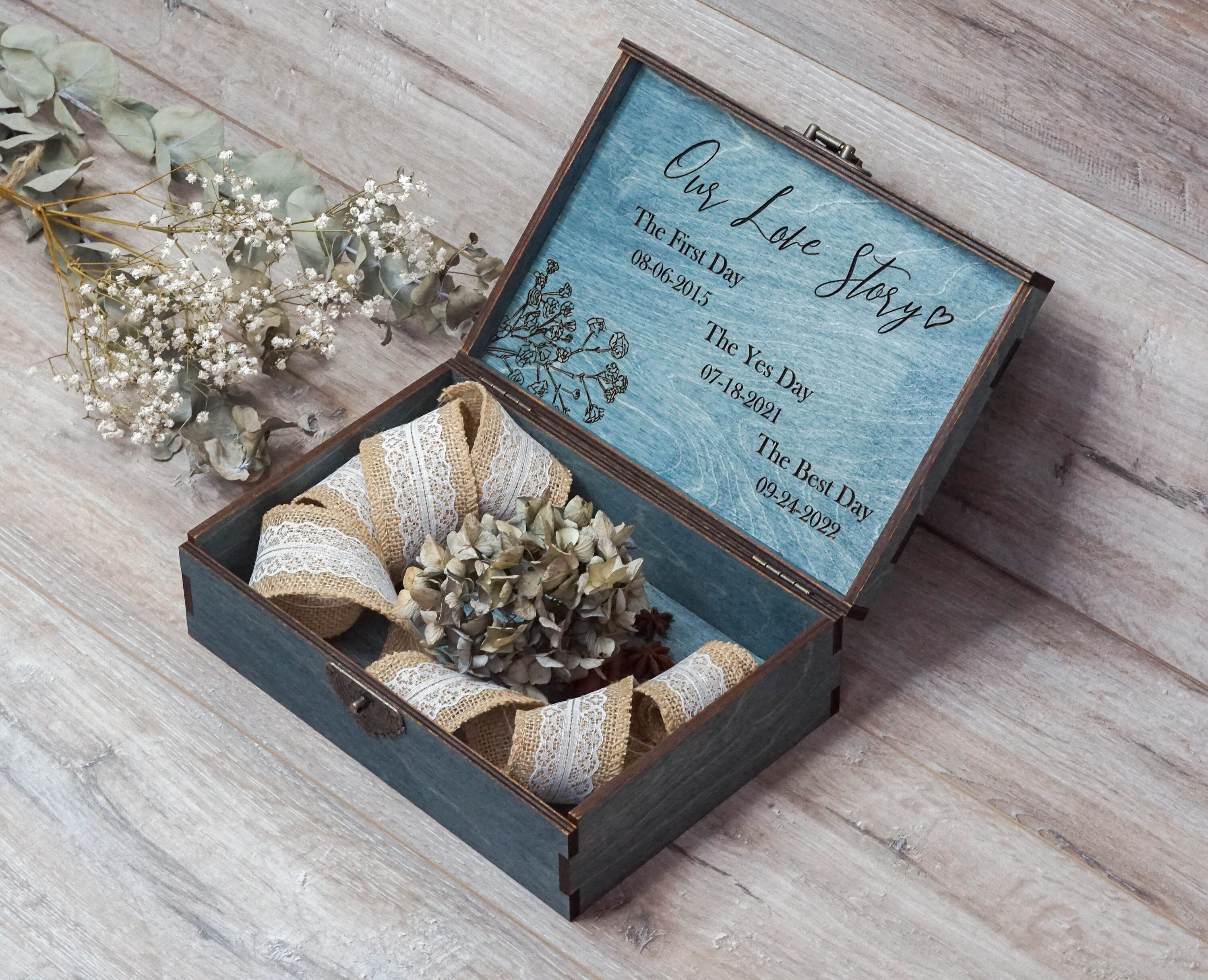 Personalized Wood Keepsake Box With Flowers, Engraved Wood Memory Box ...