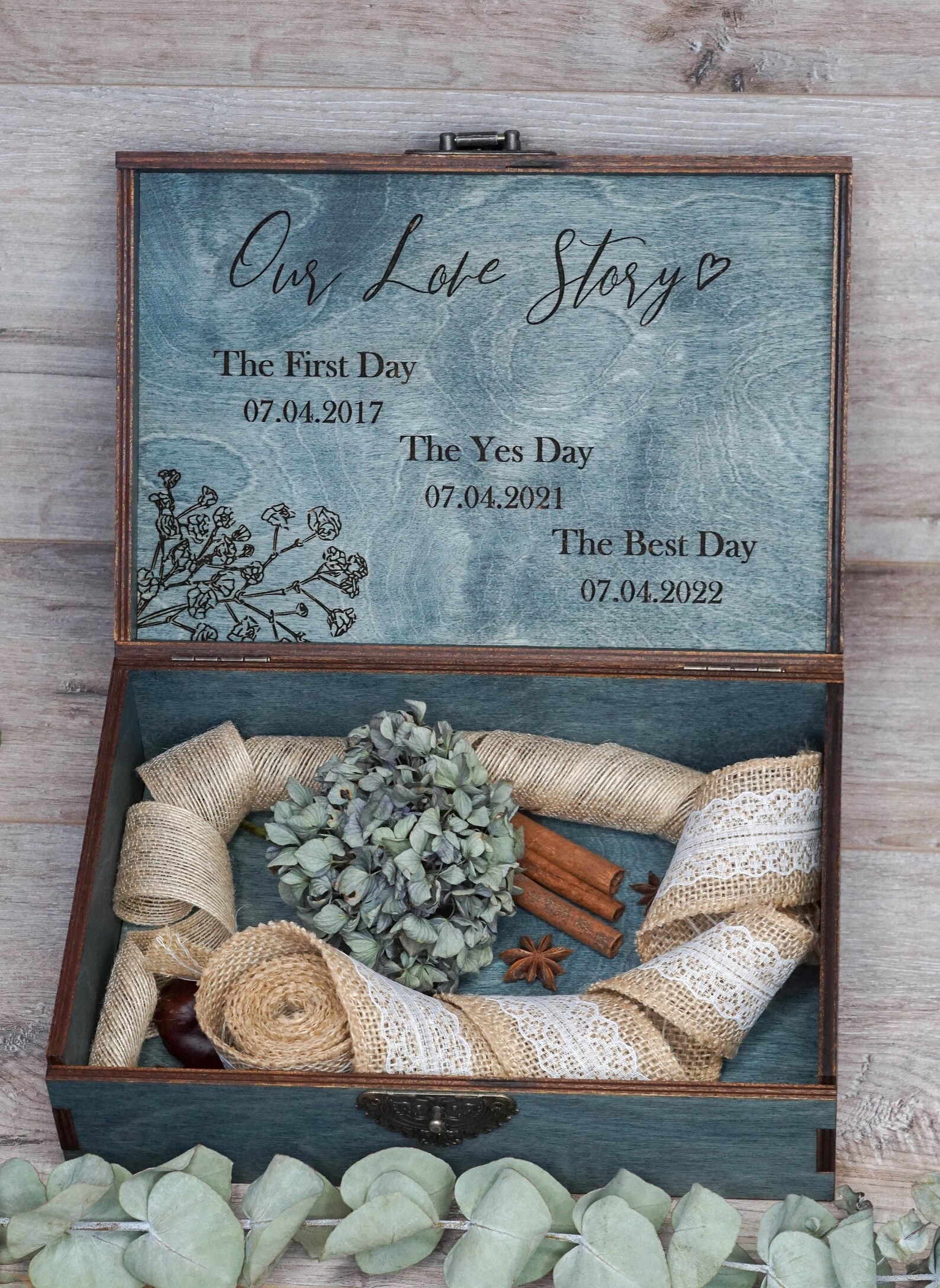 Personalized Wood Keepsake Box With Flowers Engraved Wood - Etsy