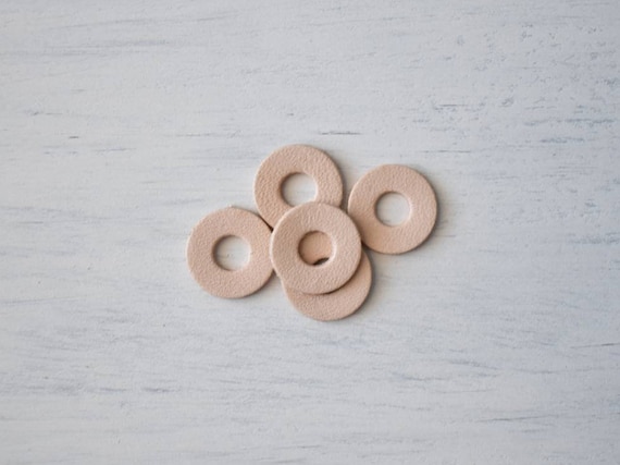 Leather Washers 15mm OD X 5.5mm ID X 1.5mm Thick Veg Tan | Etsy