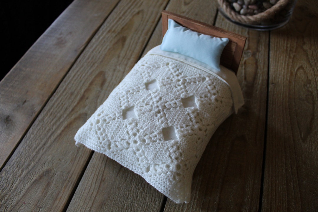 1/12 Miniature Throw Blanket Crochet PATTERN - Etsy