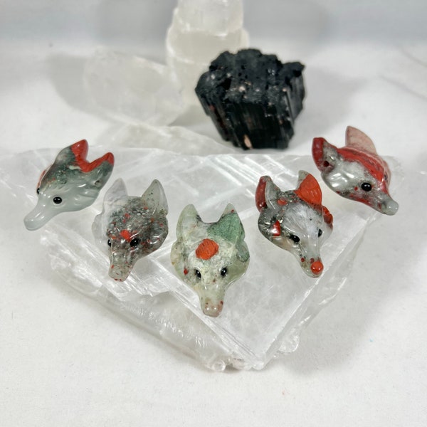 Bloodstone Wolf Head Stone Pendant - Etsy