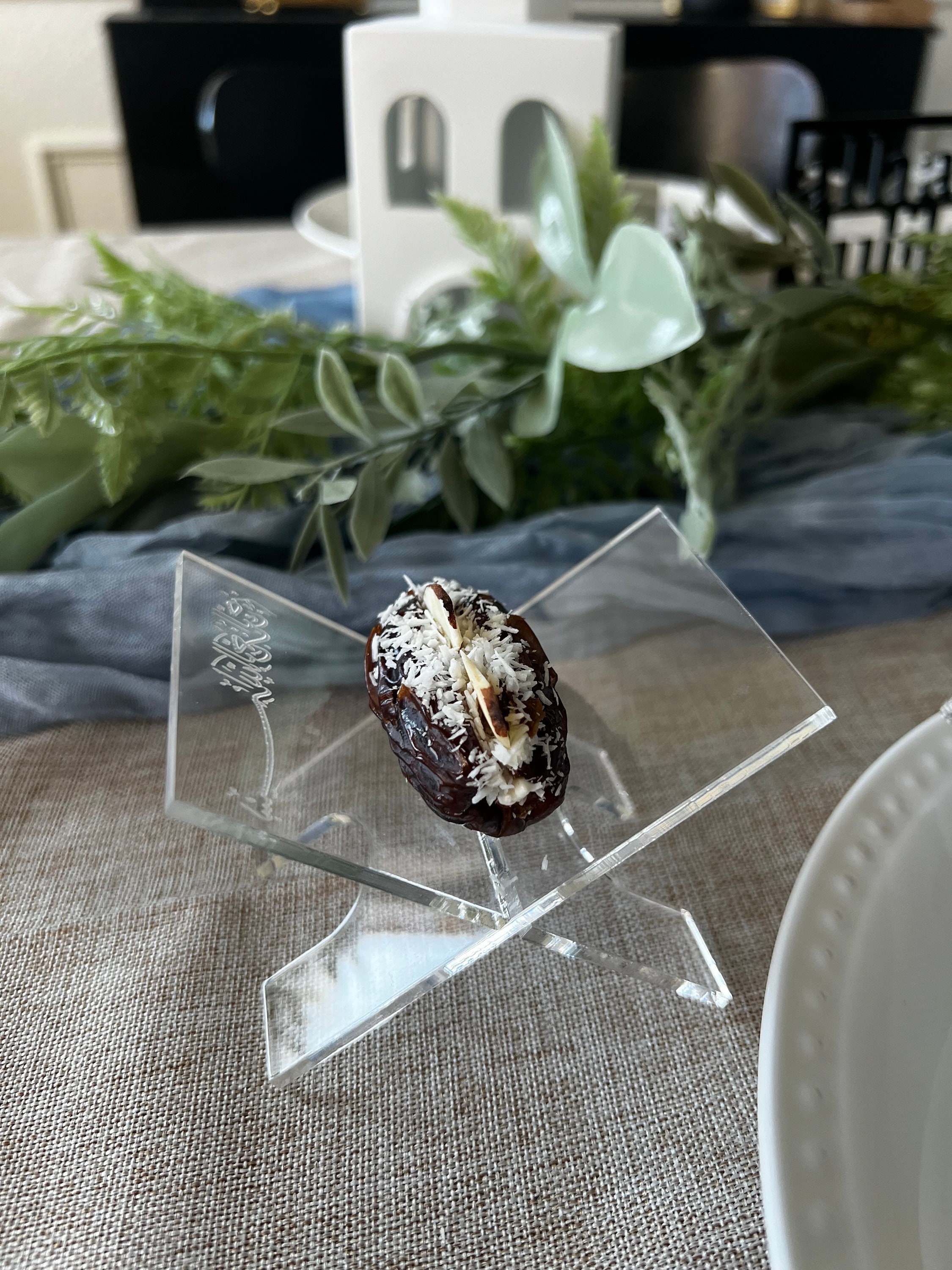 Mini Acrylic Book Holders | Date Holder | Ramadan Decor. - Etsy