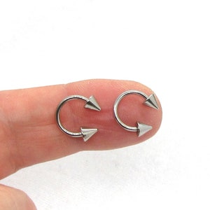 Pair 14G 16G Snake Bites Labret Lip Rings Spikes Bottom Side Lip Rings ...