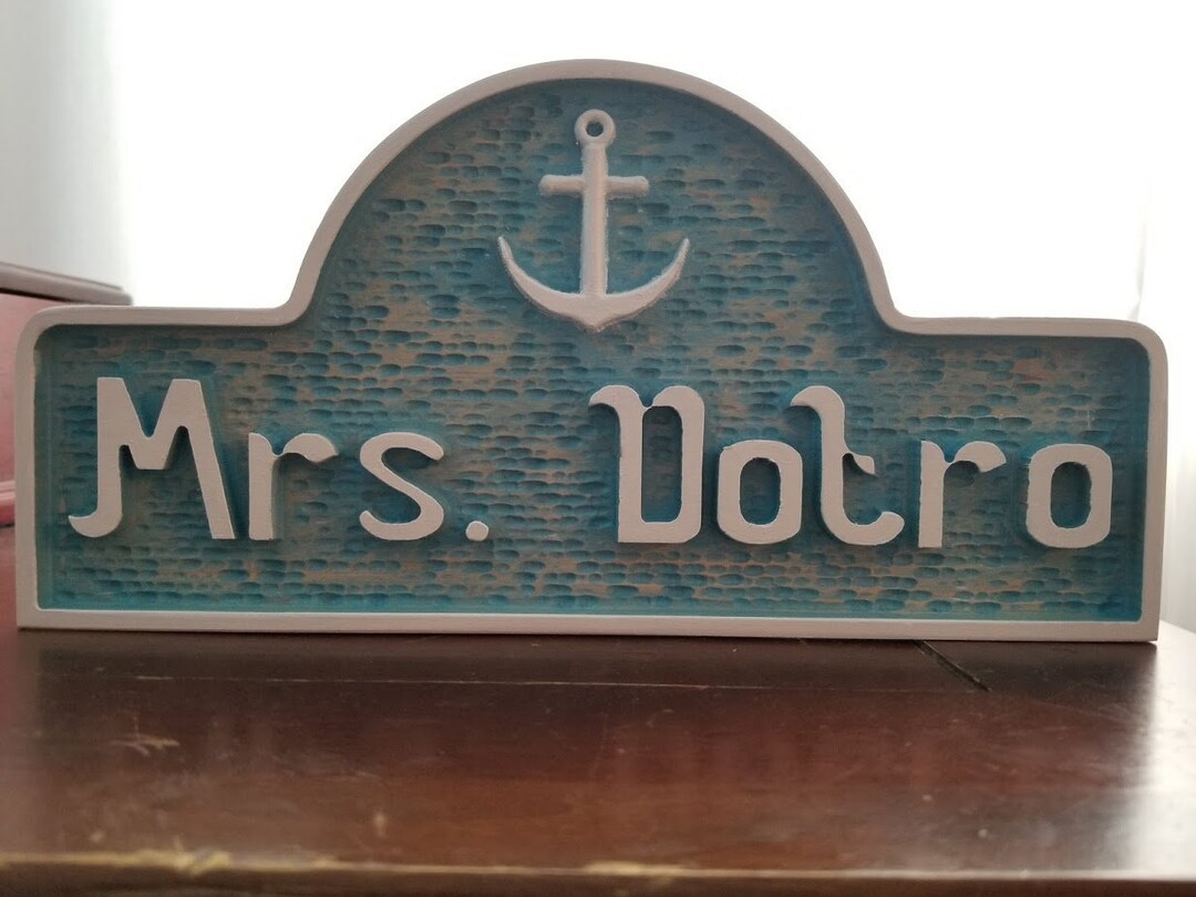 Custom Desk Sign - Etsy