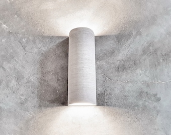 Horizontal Wall Light in Natural Wood and Minimalist Black - Etsy