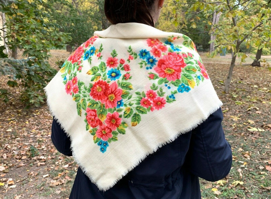 Soviet Vintage Ukrainian Shawl Scarf, 100% Wool, Pink & Blue Floral, 73 ...