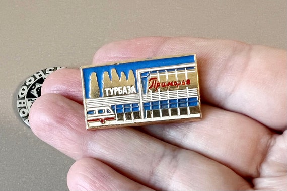 Set of 6 Soviet Tourist Enamel Pins Badges, USSR Lape… - Gem