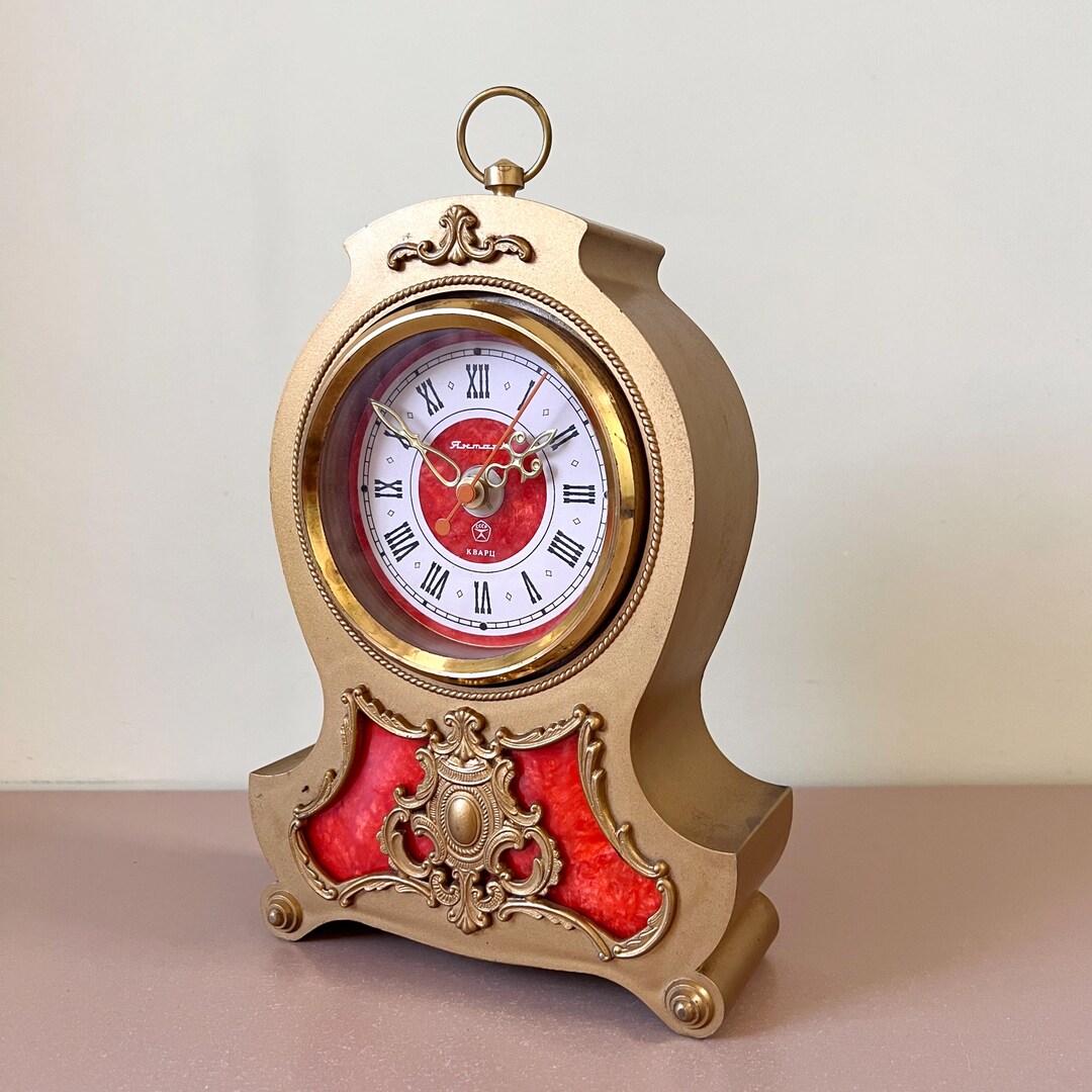 Soviet Retro Desk Clock - Yantar Quartz Home Decor USSR 1970s, Roman ...