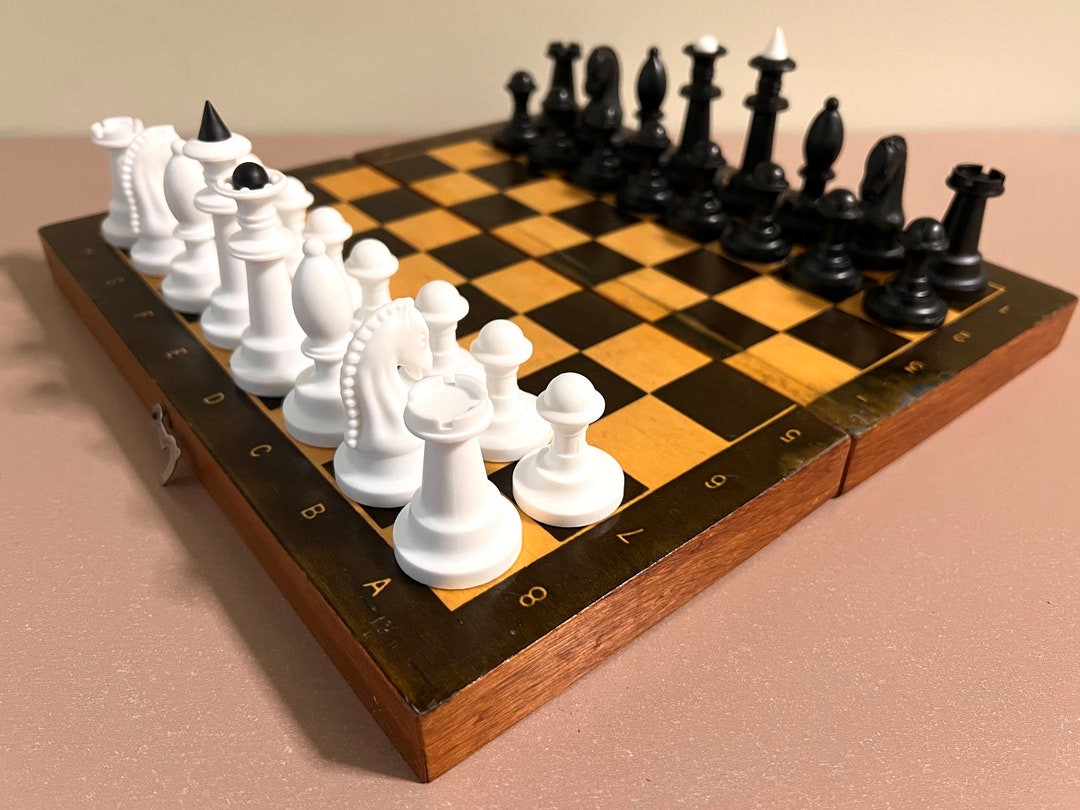 USSR Ukrainian Chess Set Vintage Chess Set Wooden Board & Like New ...