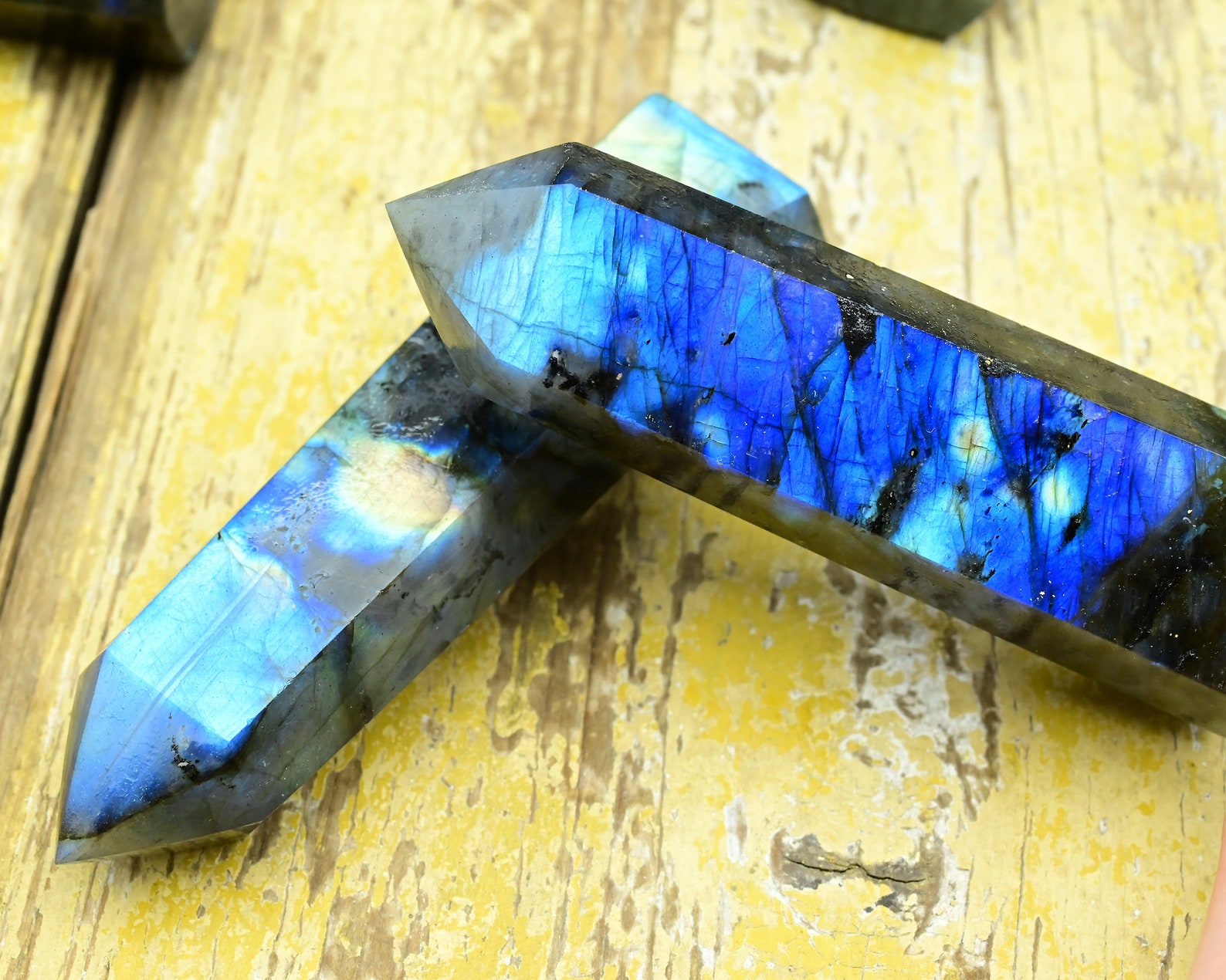 AAAA Natural High Flash Labradorite Towerhealing Crystal - Etsy