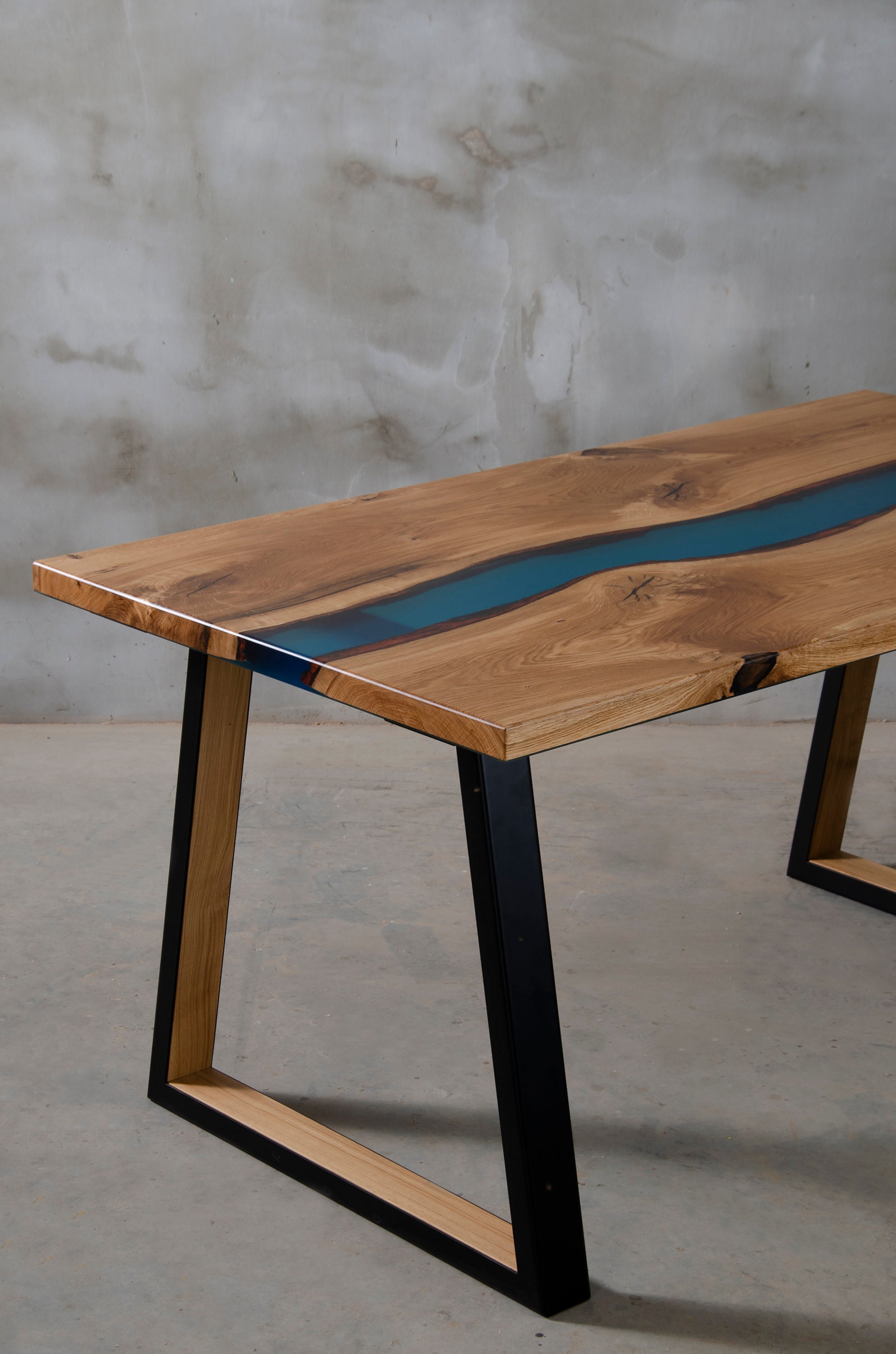 Custom Resin Table Made of Aok Wood, Wooden Live Edge Table With Blue ...