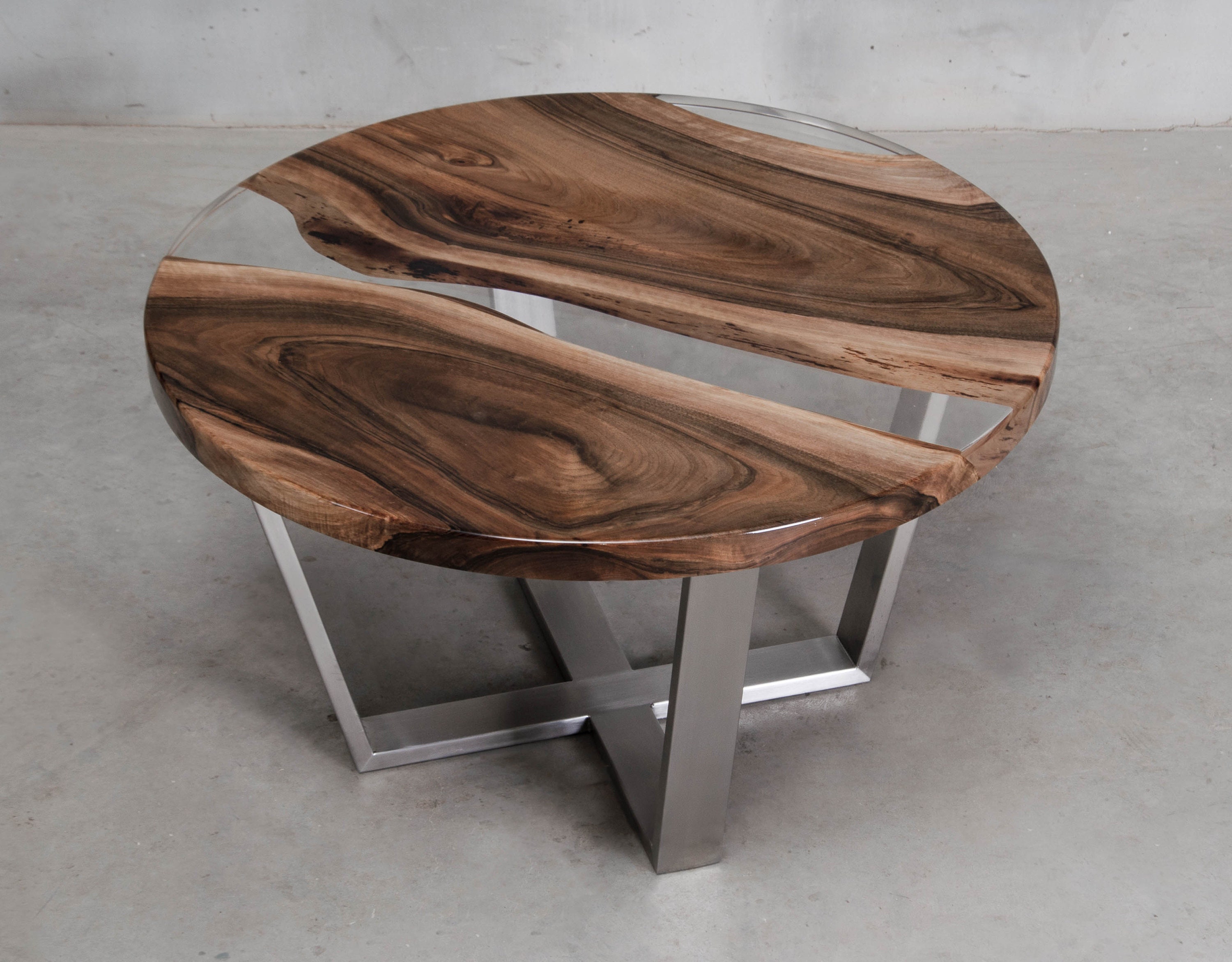 Custom resin table made of European walnut round live edge | Etsy