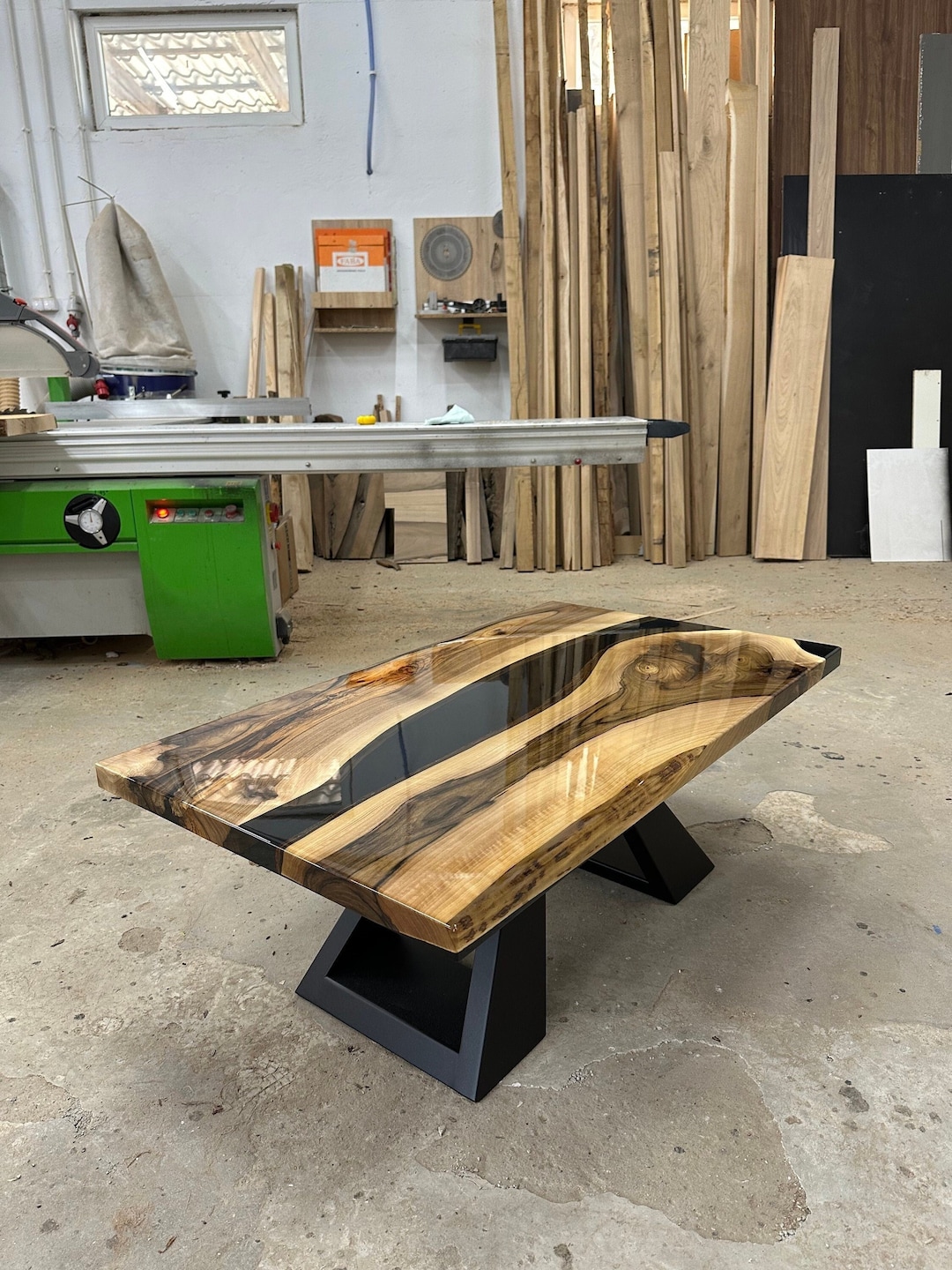 Luxury Coffee Table for Glamour Interior, Barn Home Furniture, Walnut ...