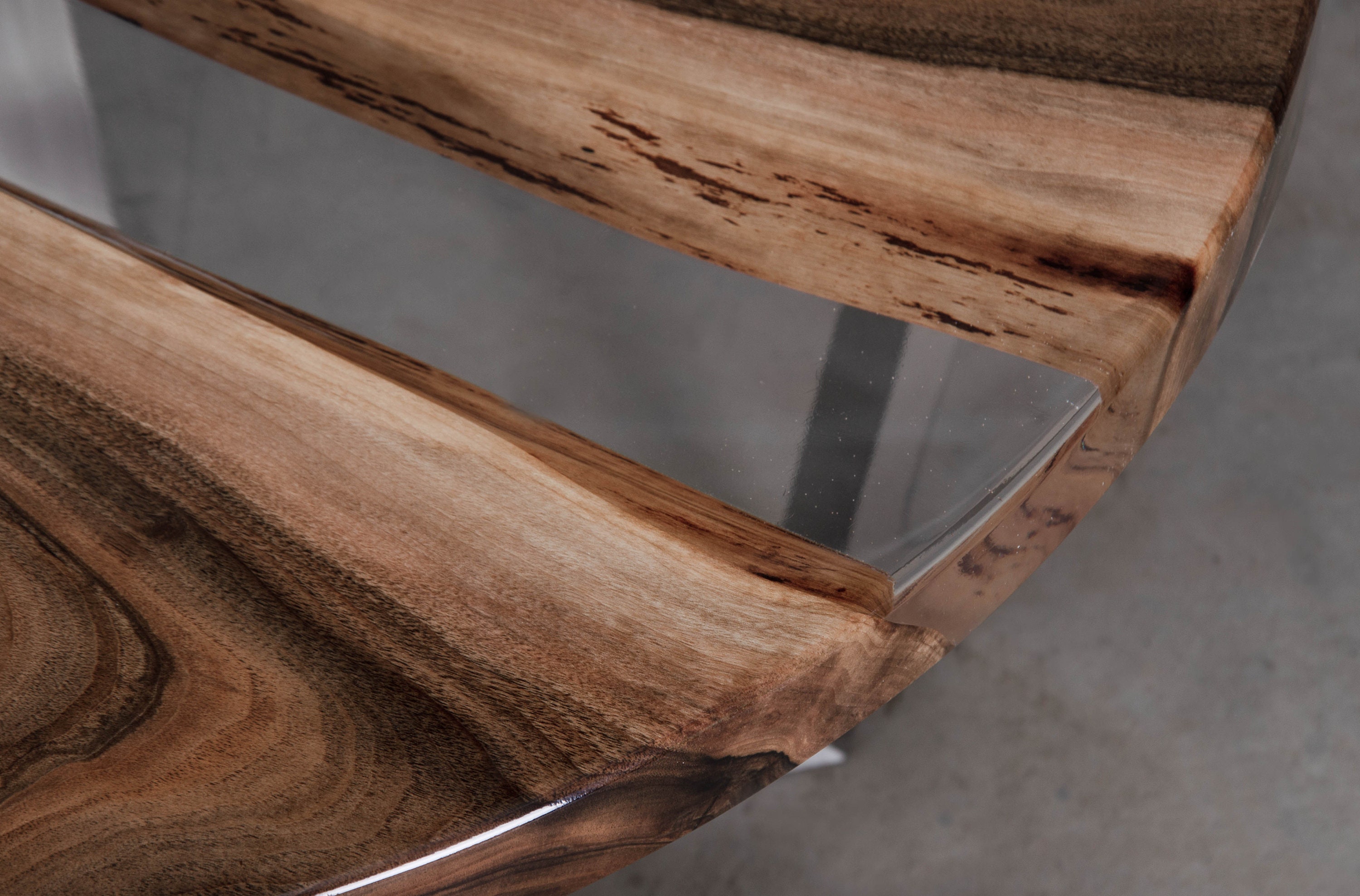 Custom resin table made of European walnut round live edge | Etsy