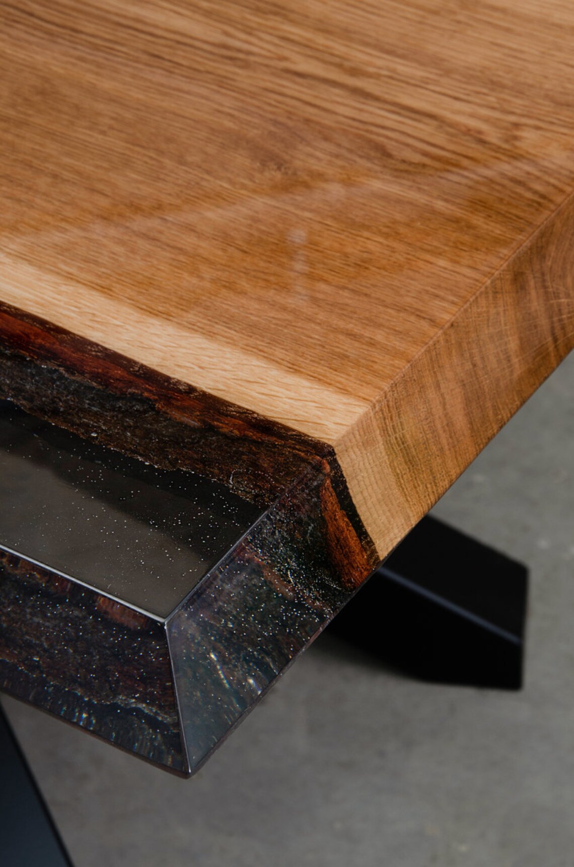 Custom Resin Epoxy Table With Metal Table Legs, Live Edge Table Made of ...