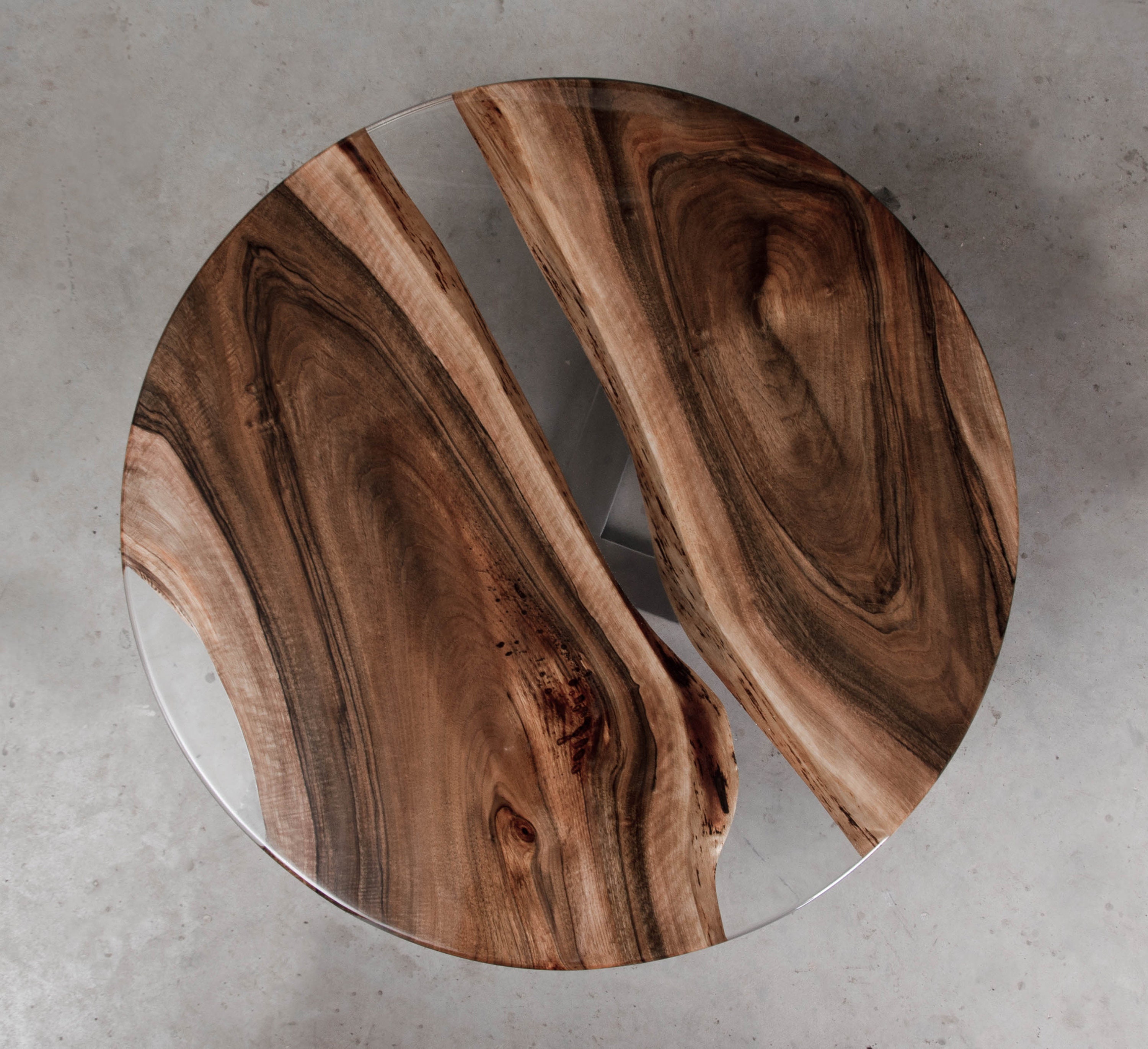 Custom resin table made of European walnut round live edge | Etsy