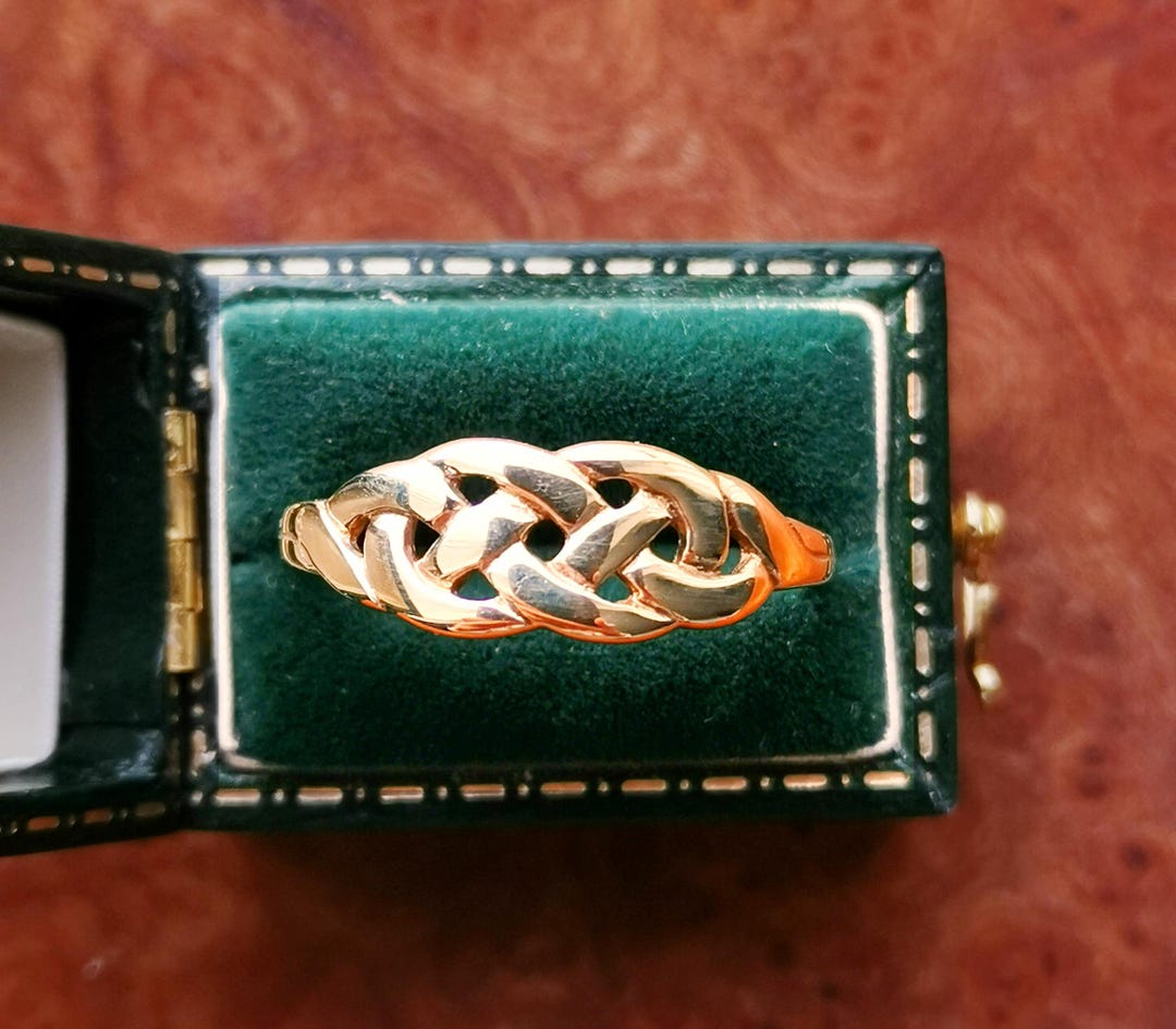 Vintage 9ct Solid Gold Celtic Ring, Twisted Band Ring, Knot Ring, Fully ...