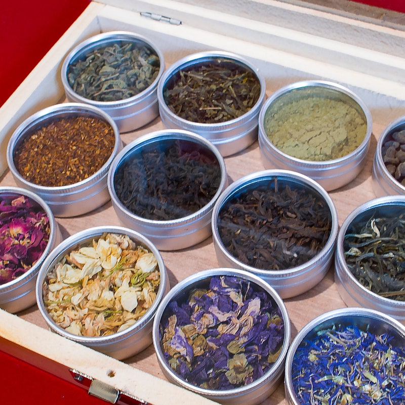 Herbal Tea Gift Set - 60+ Gift Ideas for 2025