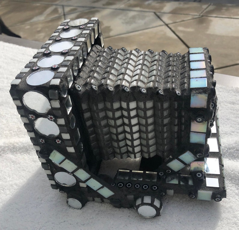 Vintage-looking Accordion Style Camera - Etsy