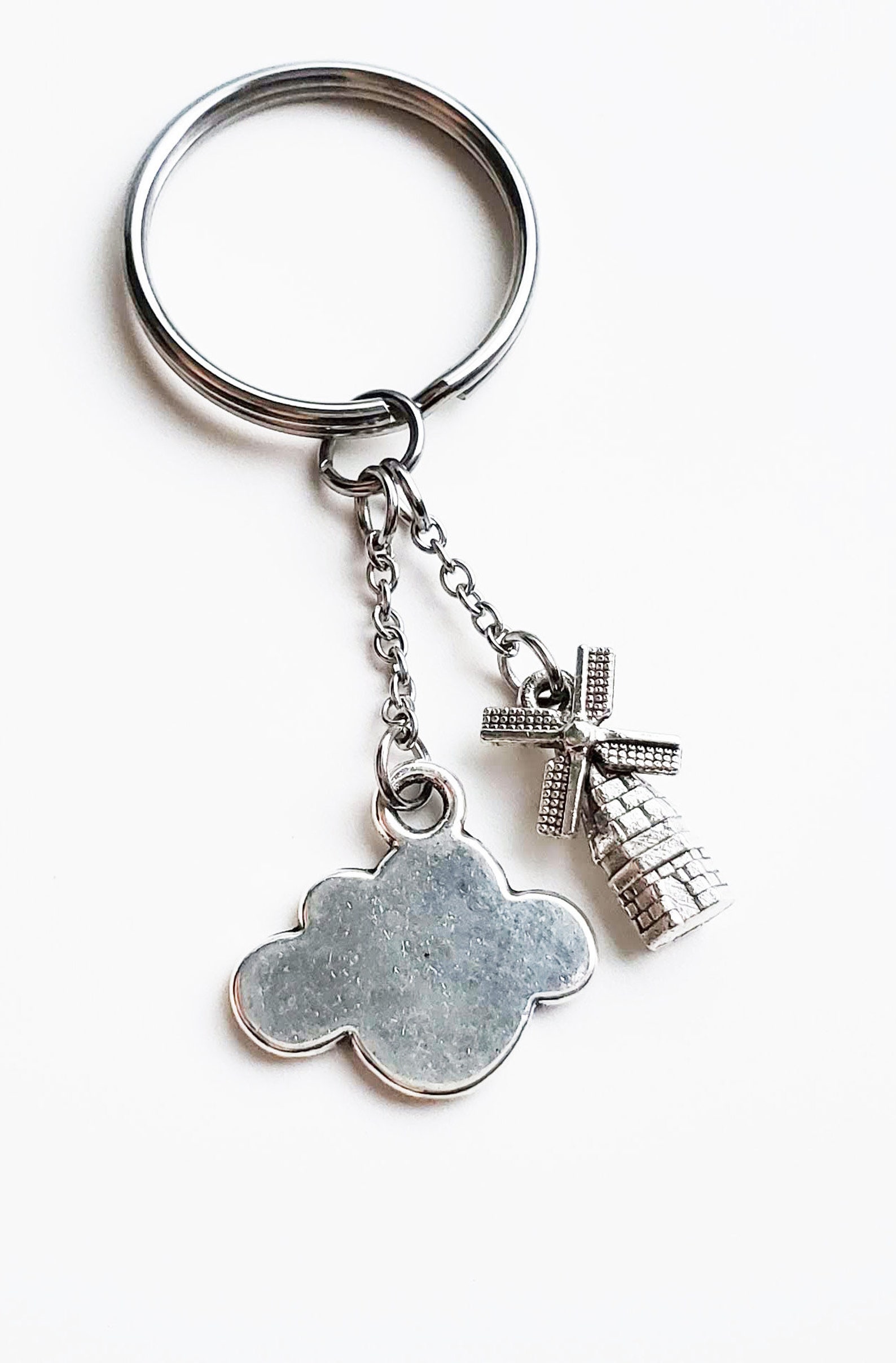 Gorillaz Windmill Keychain - El Manana Feel Good Inc. Gorillaz Key ...