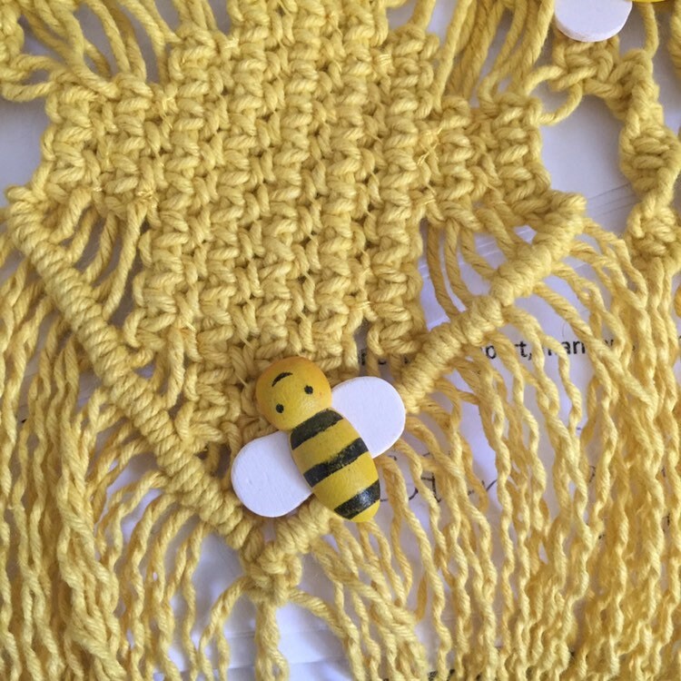 Macrame Bee Honeycomb PDF Pattern, Bee Gifts, Wall Art Macrame ...